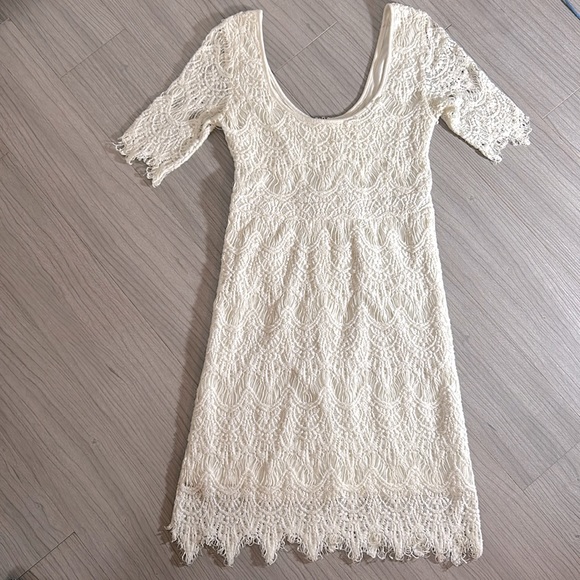 Pins & Needles | Dresses | Trendy Pins Needles Cream Lace Mini Dress ...